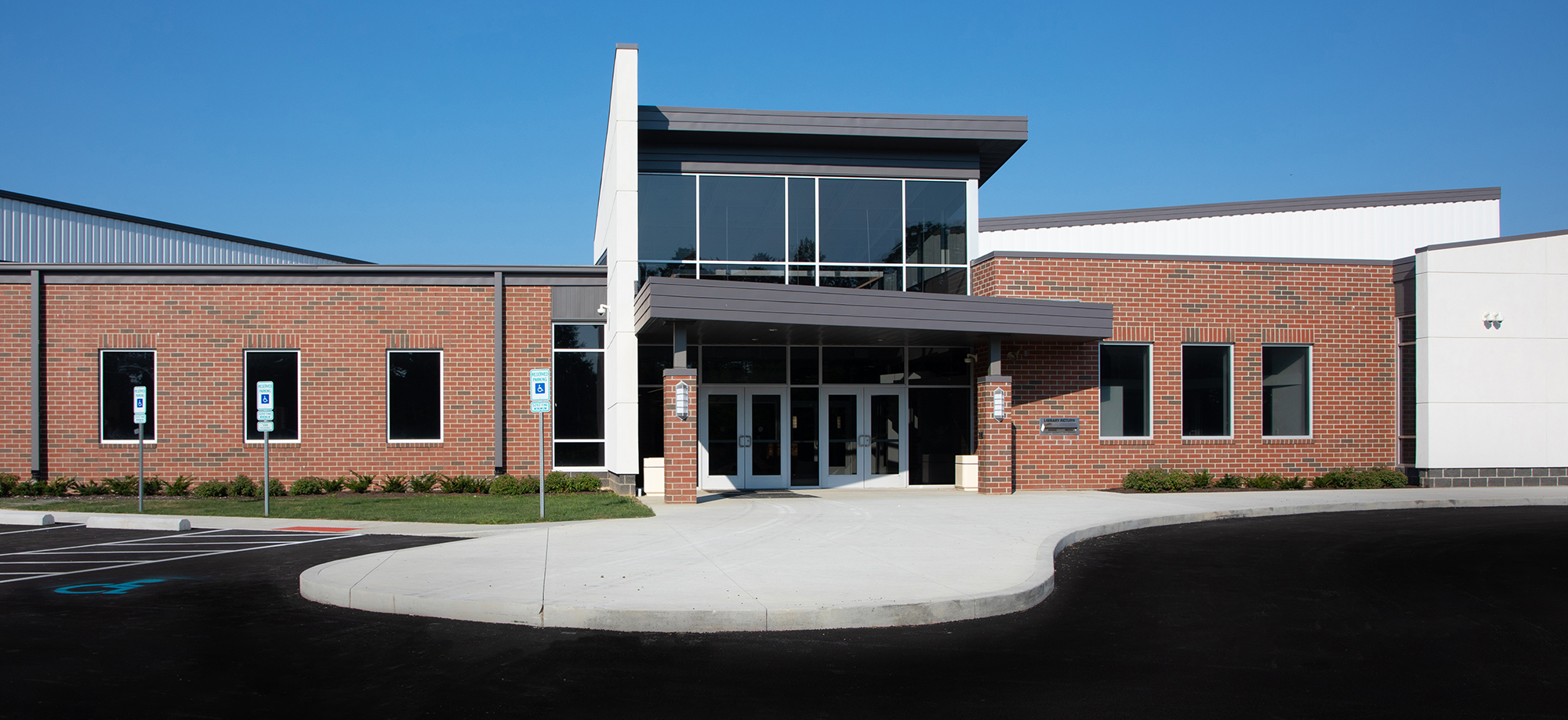 Community Literacy Workforce & Cultural Center - DeSalvo Construction